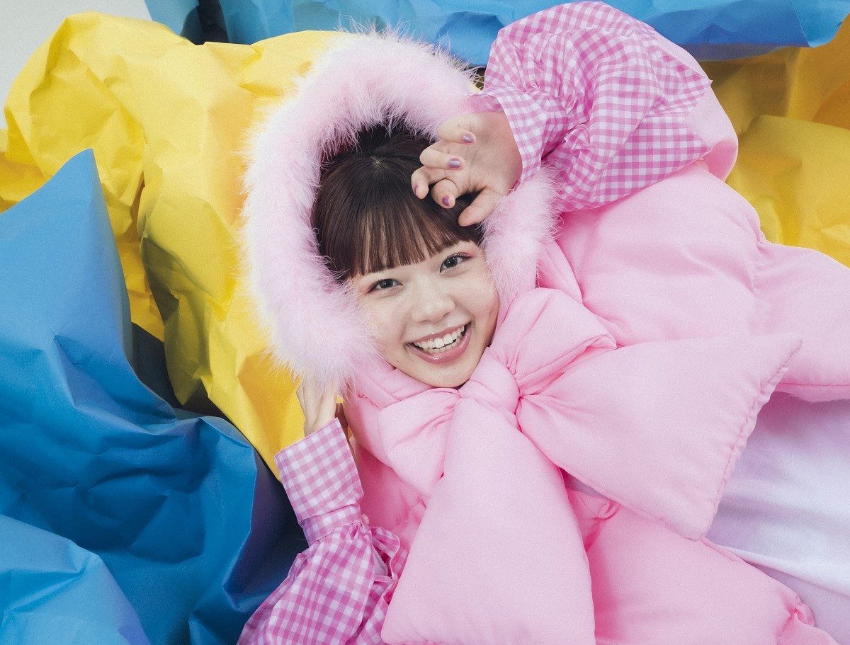 “SNSで最も使われる歌声” asmiのクリスマスソングとなる新曲「wish」のミュージックビデオが公開！ - ニュース | アイドル・ガールズポップ＆ロック専門情報サイト「ガルポ！」