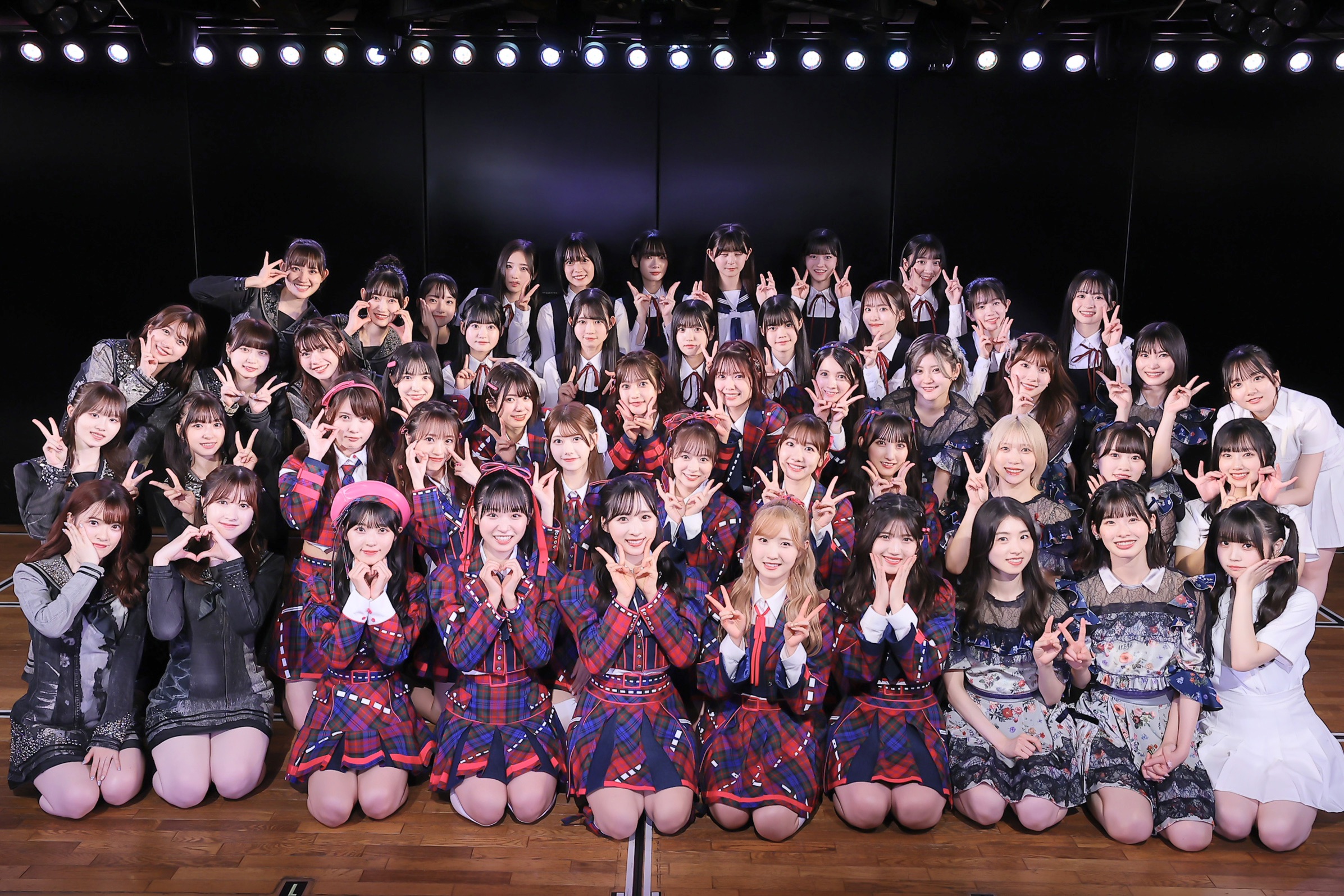 約 3 年 9 ヶ月ぶりに握手会が復活!AKB48 62nd シングル「アイドルなんかじゃなかったら」 9 月 27 日(水)発売日レポート - 特集 | アイドル・ガールズポップ＆ロック専門 ...